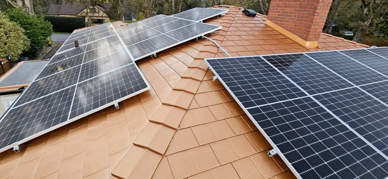 Solar Panels in Ontario: Are They Worth It in 2025